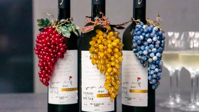 Zilfi Handmade-ის ყურძნის მტევნის კონცეფციით შექმნილი ნამუშევრები ...