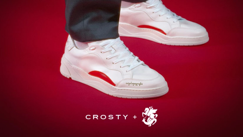 Crosty, ეროვნულ ნაკრებთან თანამშრომლობით, ფეხსაცმლის შემდეგ ...